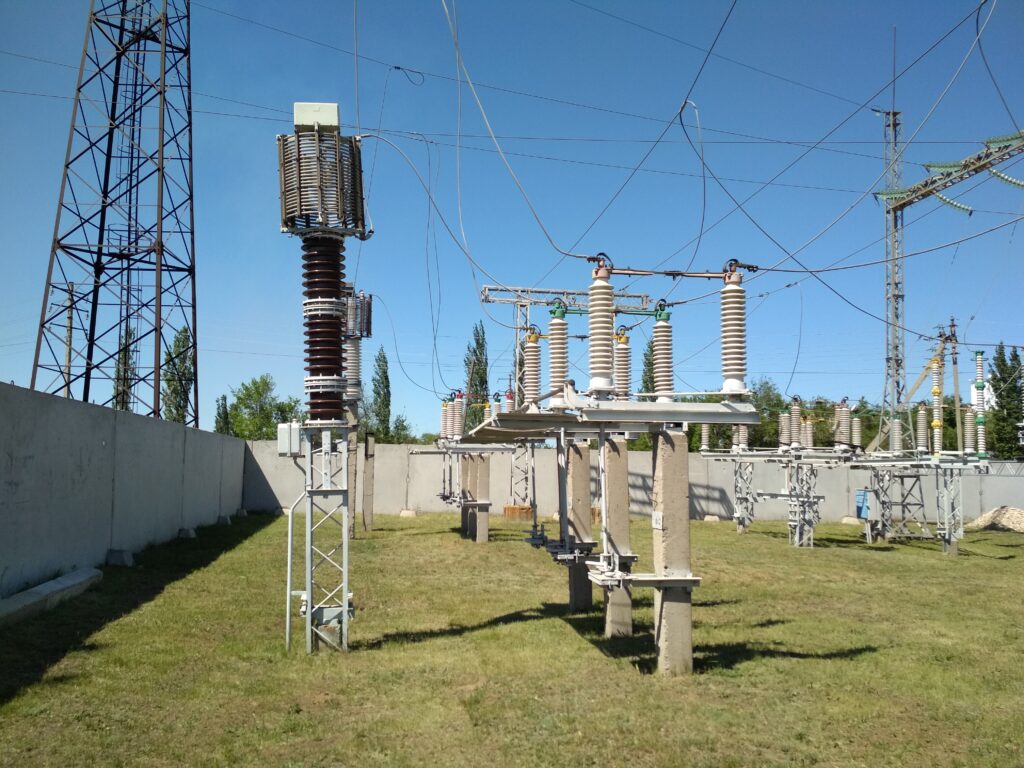 Трансформаторы тока 110 кв: Трансформатор тока элегазовый с фарфоровой ...